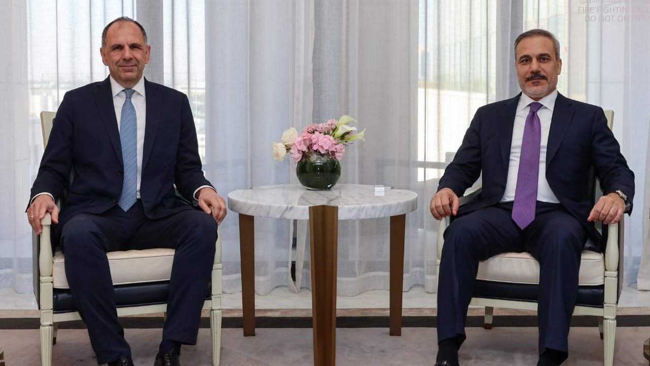 Ισραηλινή επίθεση σε στολίσκο για Γάζα, συζήτησαν Γεραπετρίτης-Φιντάν